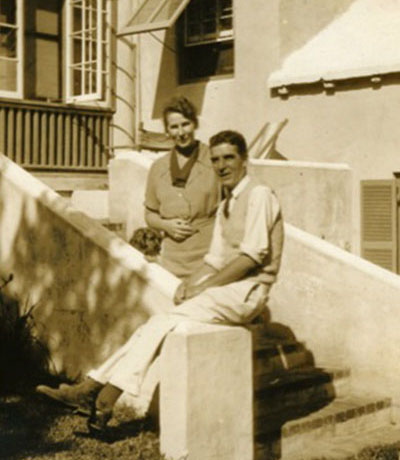 Biography | Edna Watson